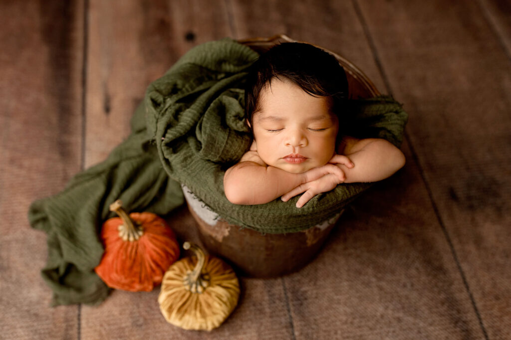 Best fall newborn photography ideas
